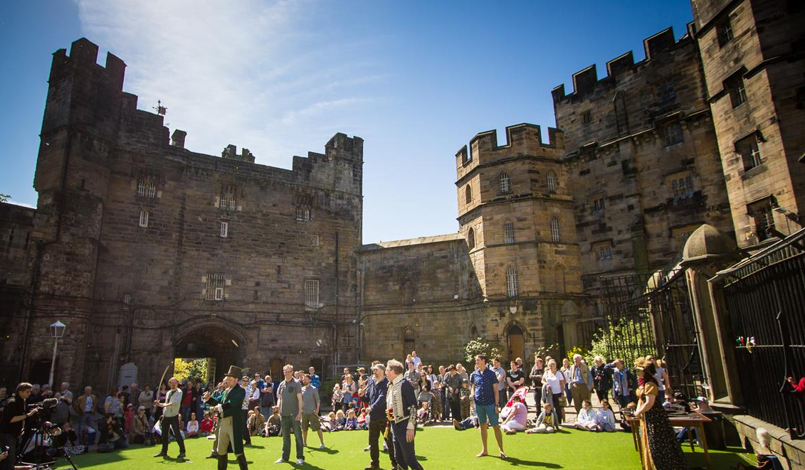 MEA Topslot TSH - Lancaster Castle - Castings Services